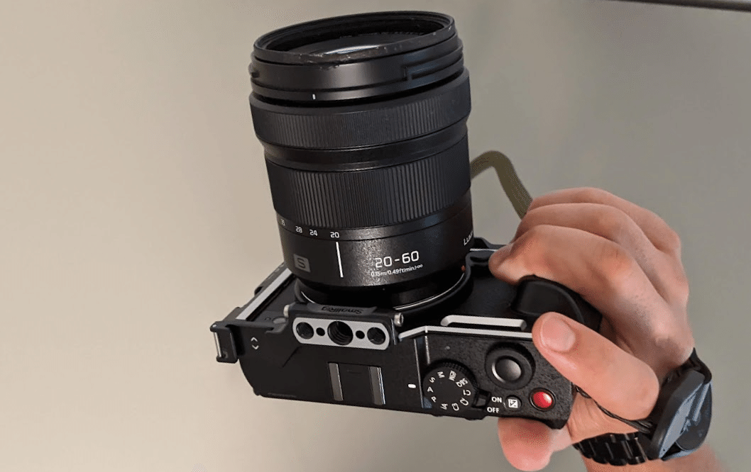 Lumix S9にsmallrigのリグを付けたらかっこいいじゃないの！｜さしみつ