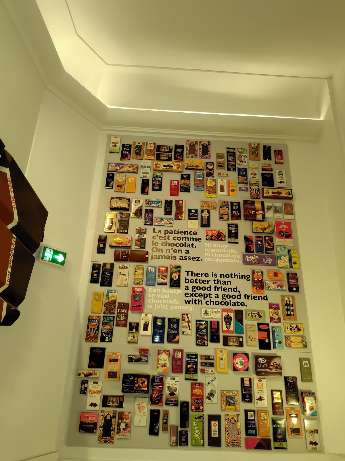 チョコレートパッケージ｜lush_badger2992