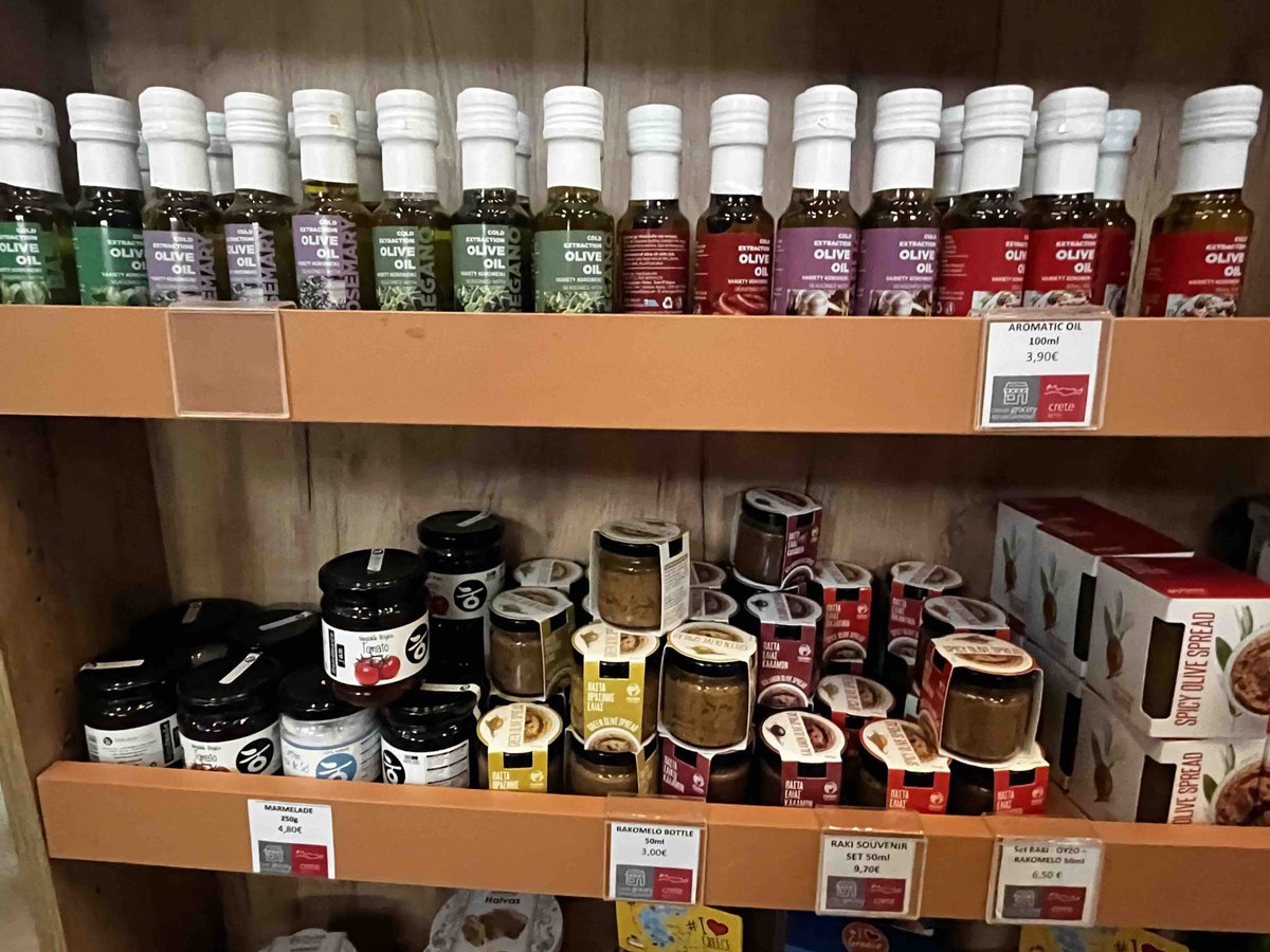 ギリシャ2週間＜クレタ島ハニア＞｜Kaoru Miller