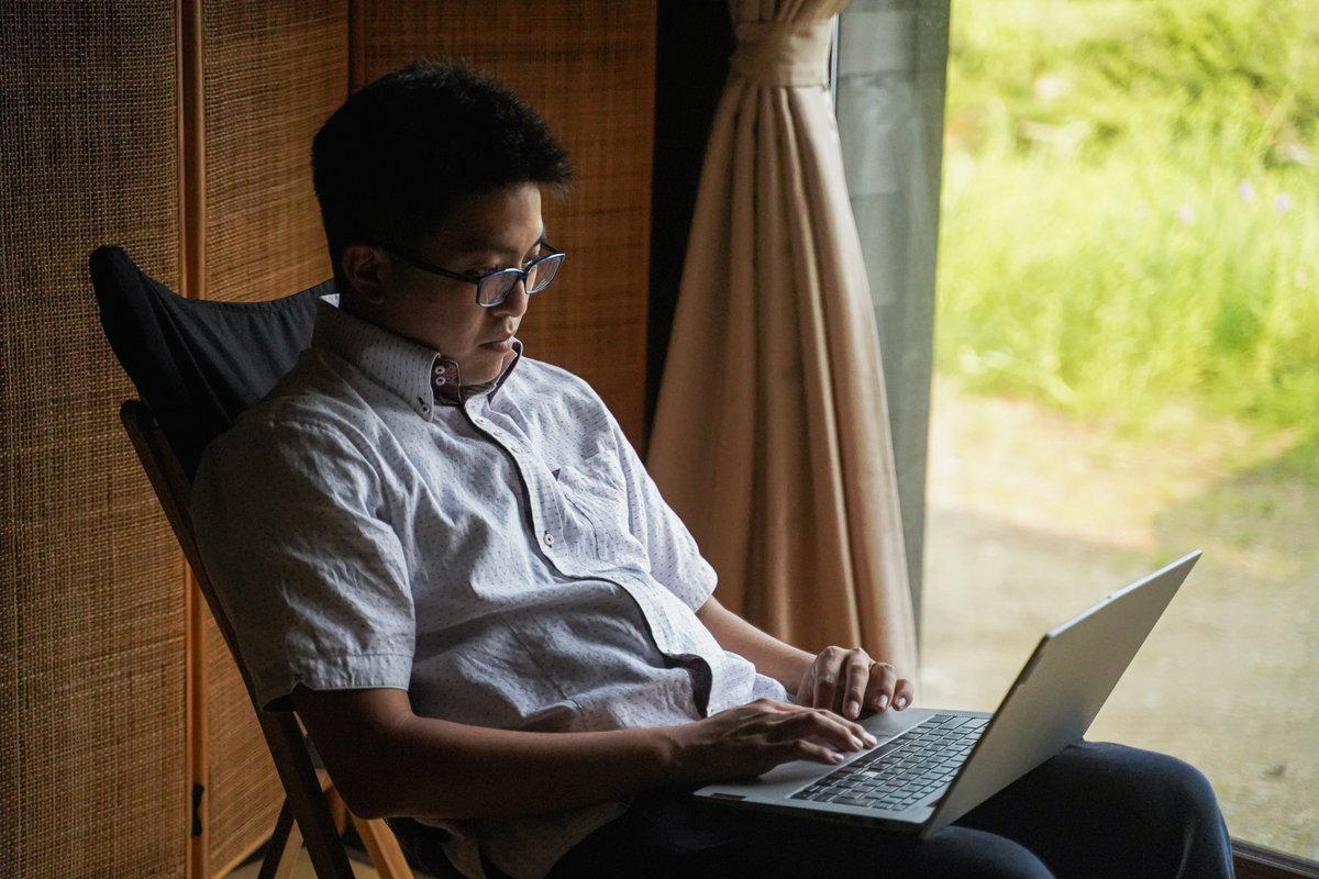 【先輩インタビューvol.5】移住者が仕掛ける秋田遊びの提案。｜「株式会社遊名人」インタビュー｜KocchAke!（こっちゃけ）｜秋田県就活情報サイト