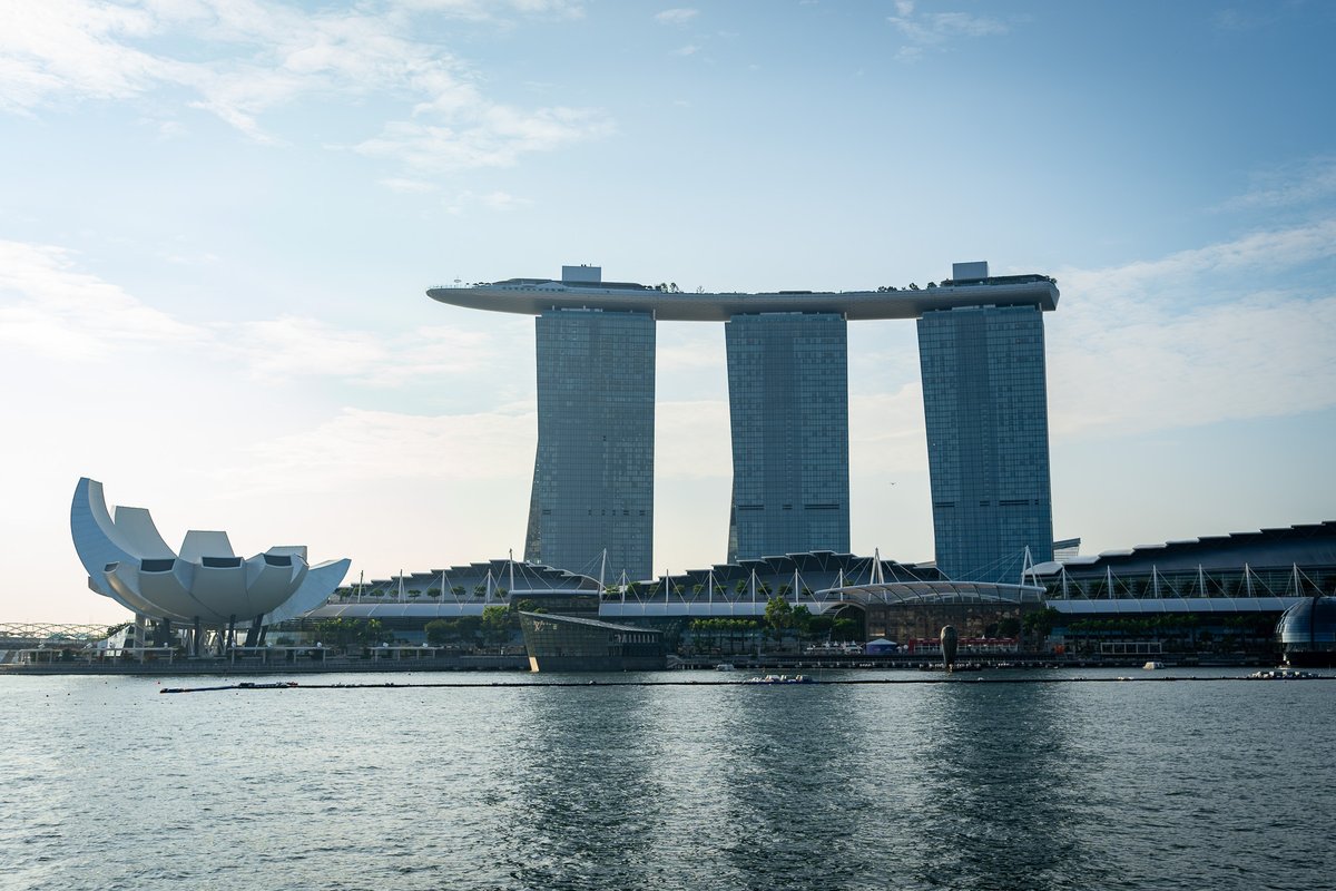 #4 フライト乗継20時間で楽しむシンガポール旅行記 2: 朝のシンガポール川沿い街ぶら散策（2024 シンガポール旅 Season2）｜あさまる