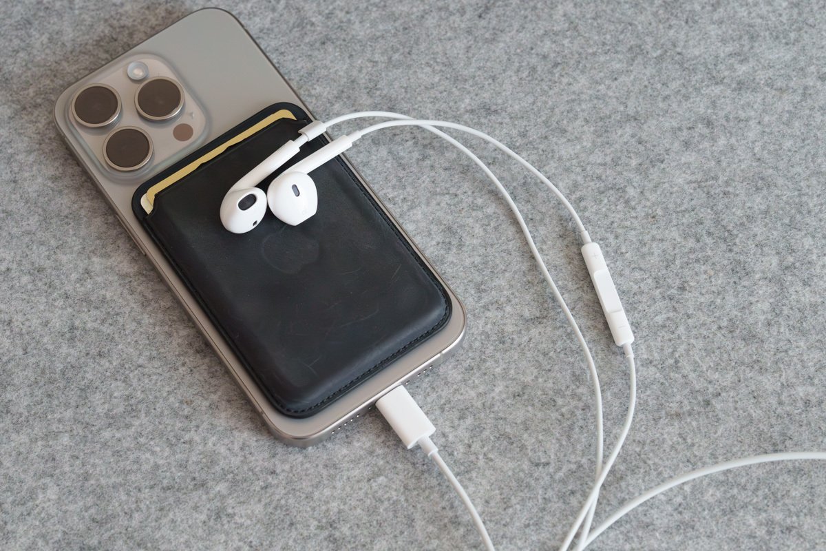 iPhone純正の有線イヤホンはどこで買える?コンビニに売ってる iPhone純正の有線イヤホンはどこで買える?コンビニに売ってる
