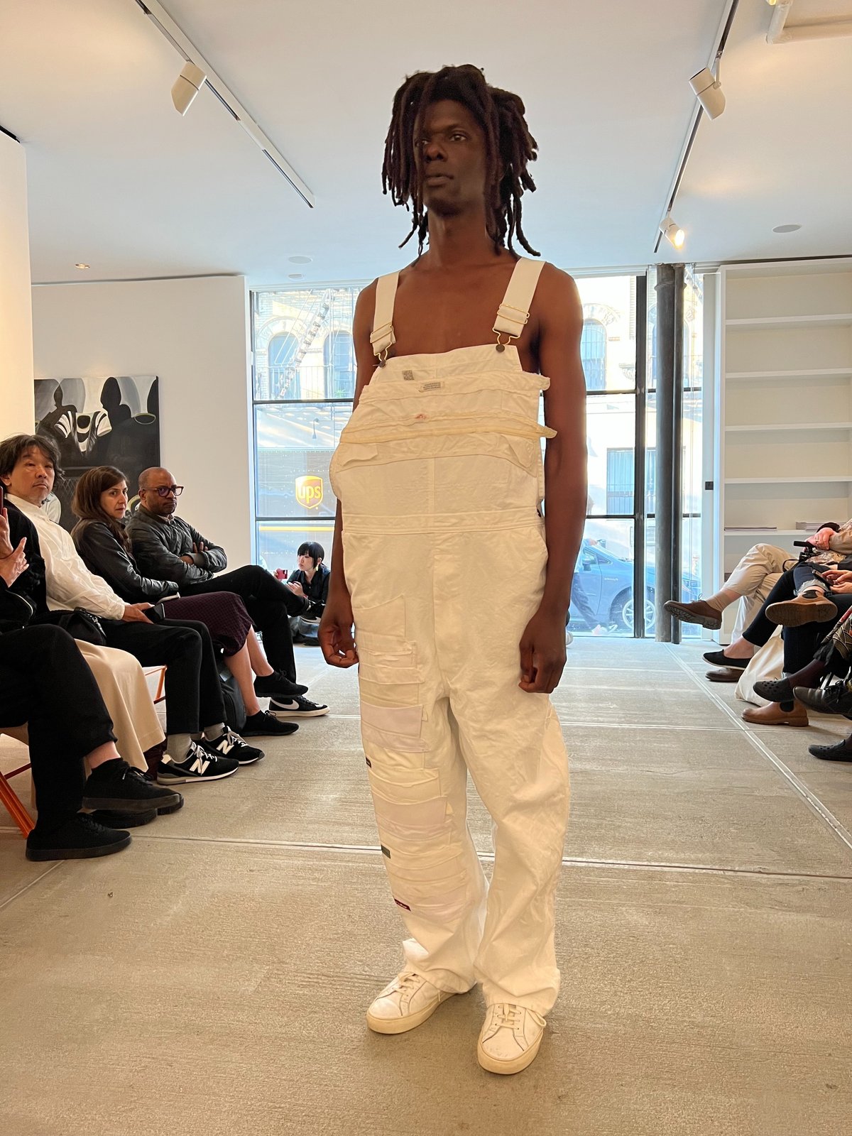 （連載123）「汚れの首輪」のランウェイショー：ロサンゼルス在住アーティストの回顧録：2023年｜瑪瑙ルン ナ