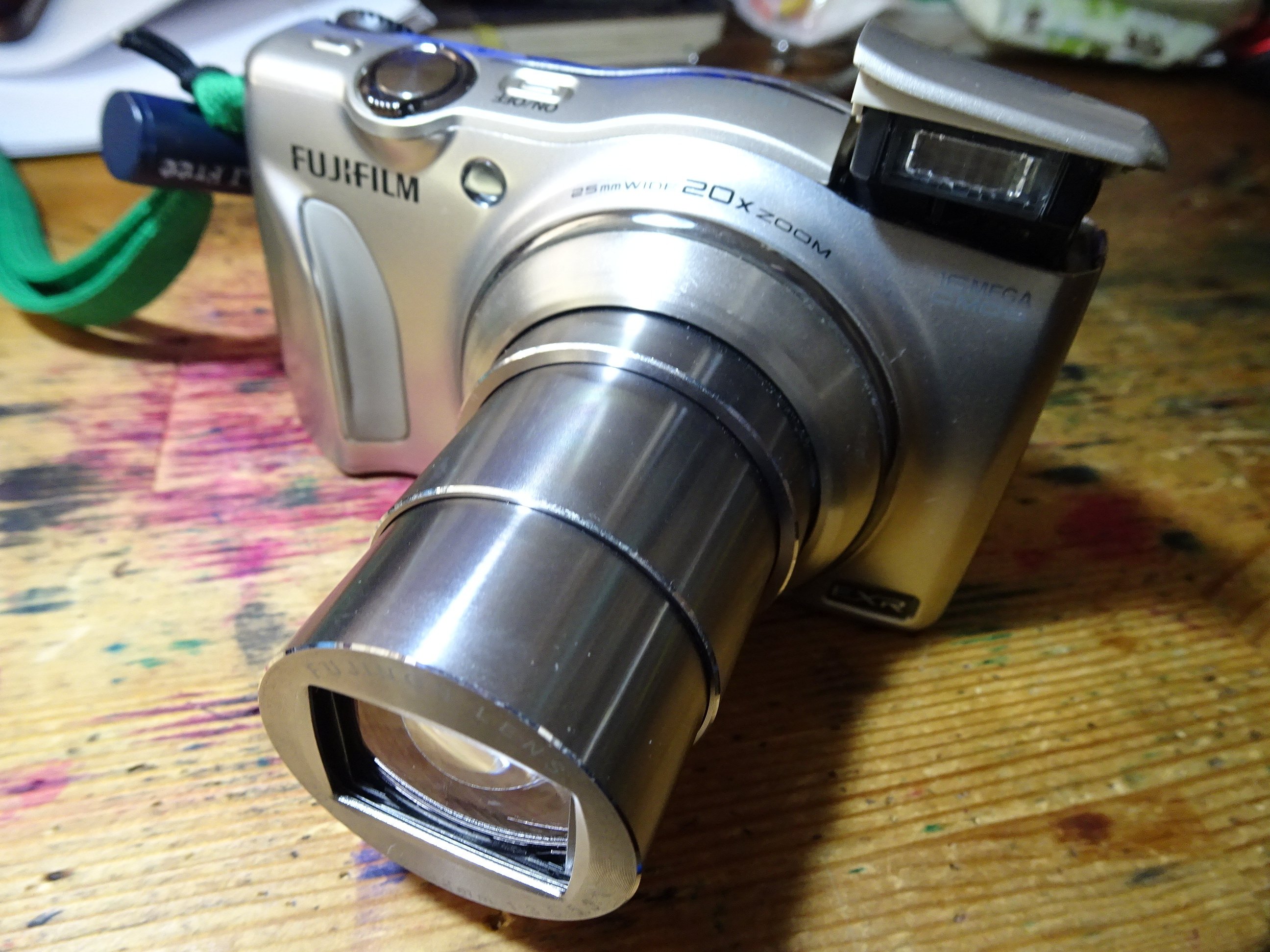 DIGITALでもFILMでも、カメラ修理はアナログそのもの。そして DIGITALでもFILMでも、カメラ修理はアナログそのもの。そして