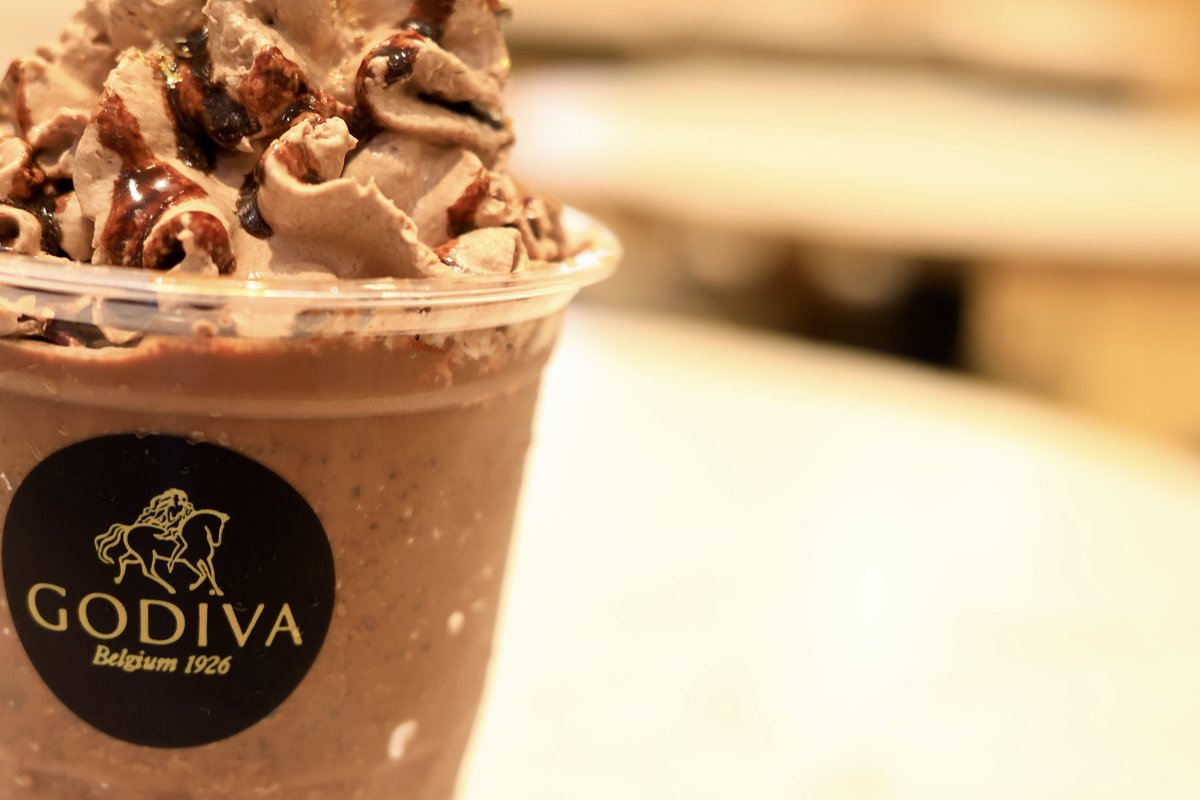 【横浜カフェ】GODIVA café Minatomirai｜ボッシュ