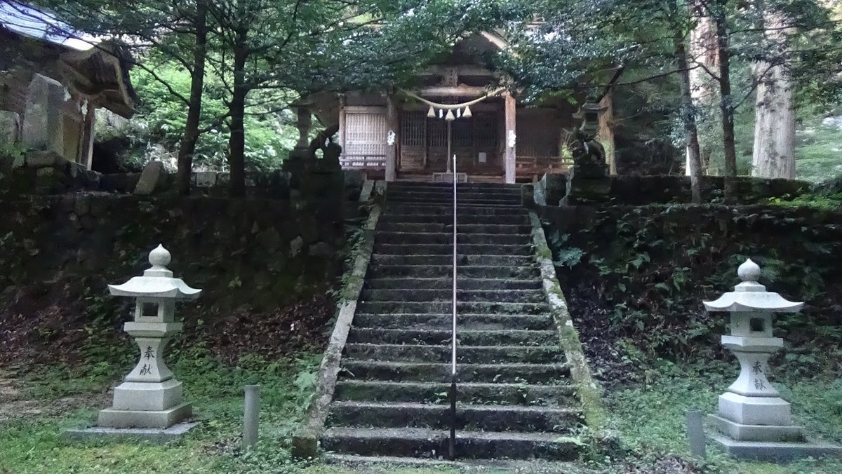 幽霊滝の伝説 【小泉八雲の描く怪奇の世界】｜Yuniko note