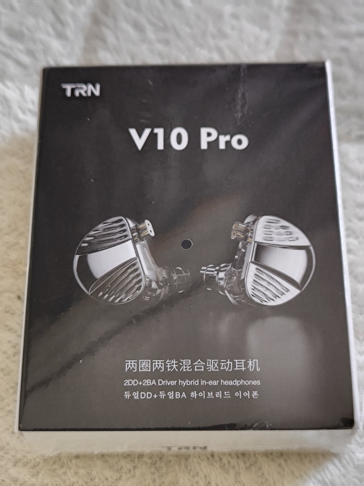 TRN V10 ProはTRN MT4 Proに2BA追加して樹脂版V90のようなバランスに仕立てたイヤホン #PR｜西野績葉