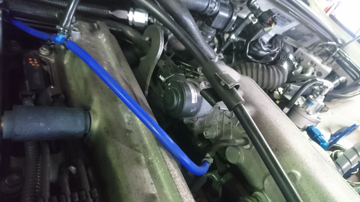 HKS製フルコン Vproシリーズ。一時はこのフルコンが付いてないとチューニングカーじゃない！みたいな時代がありましたが今はもう・・・。その ...