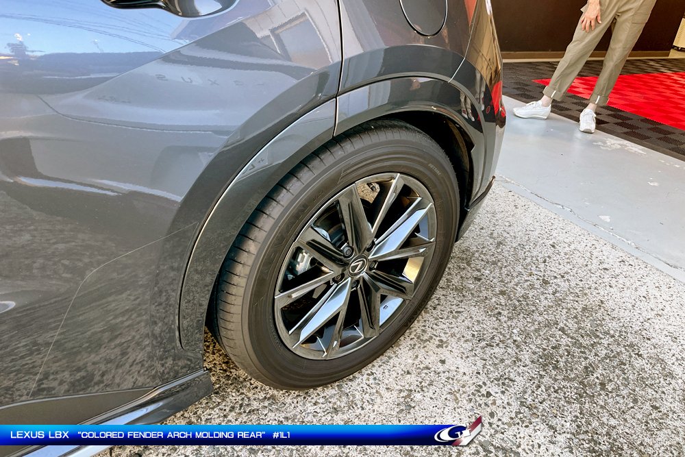 ソニッククロムのフェンダーアーチを！～レクサスLBX｜Grazio&Co.社長日記2.0