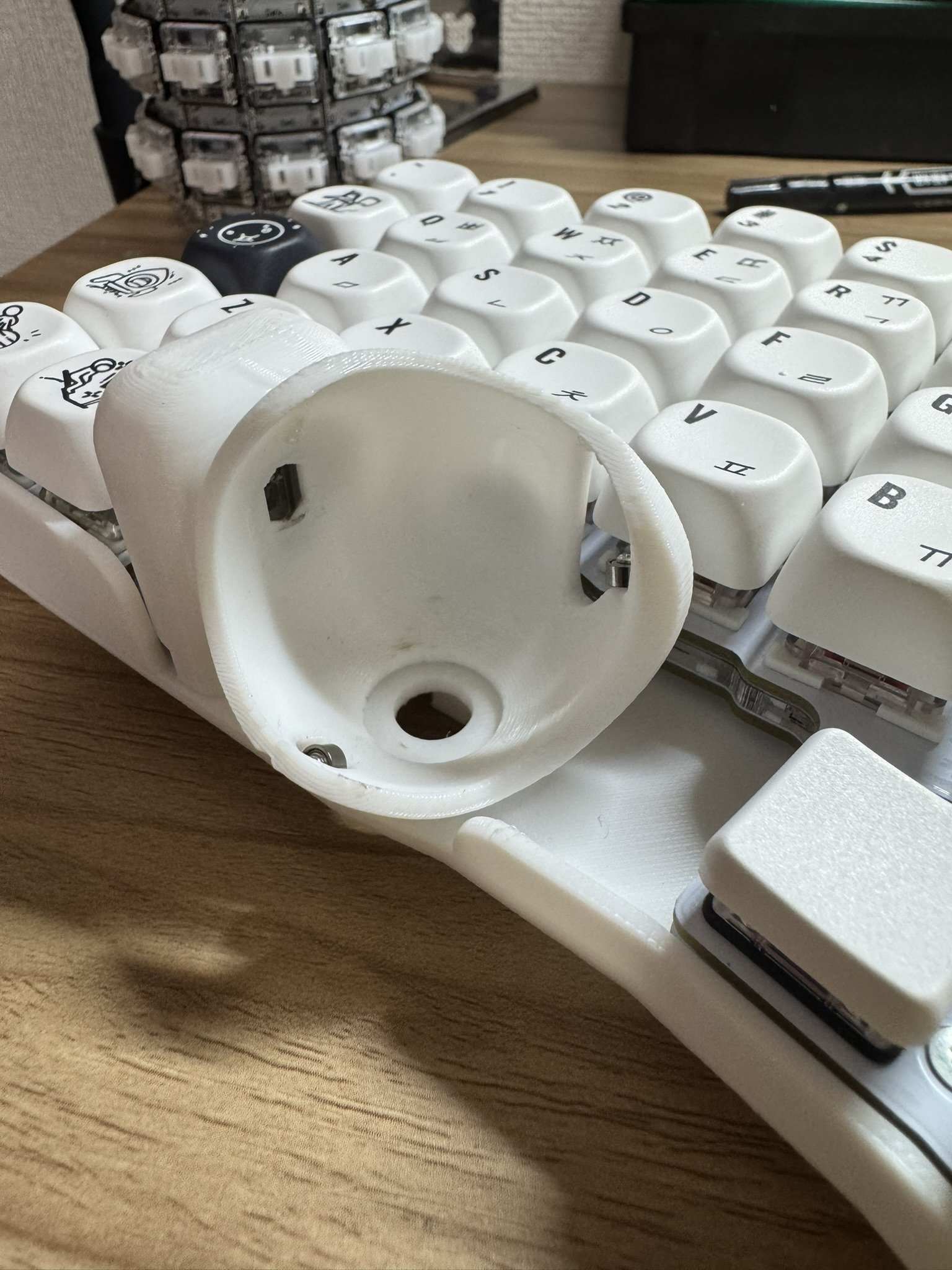 Keyballのトラボケースをベアリングにしよう|Naoki |電電猫猫 Keyballのトラボケースをベアリングにしよう|Naoki |電電猫猫