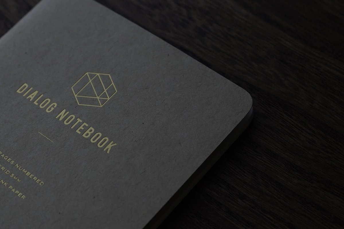 お知らせ｜書く愉しさと悦びを感じられるダイアログノートプレミアム（バンクペーパー）を再販します｜DIALOG NOTEBOOK｜ページ番号入りの小さな方眼ノート