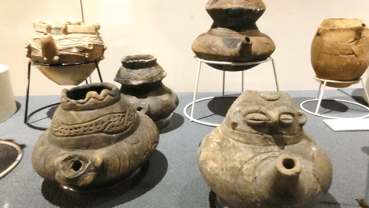 なんだろう？が止まらない！/「縄文時代の不思議な道具」展 :山梨県立考古博物館｜のんてり