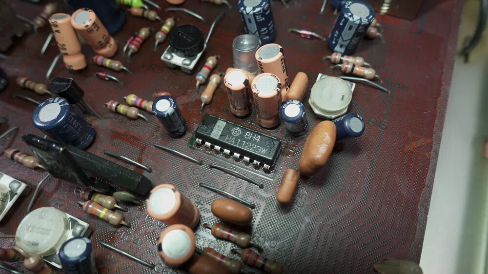 TRIO KT-8300 修理調整記録9｜BLUESS Laboratory