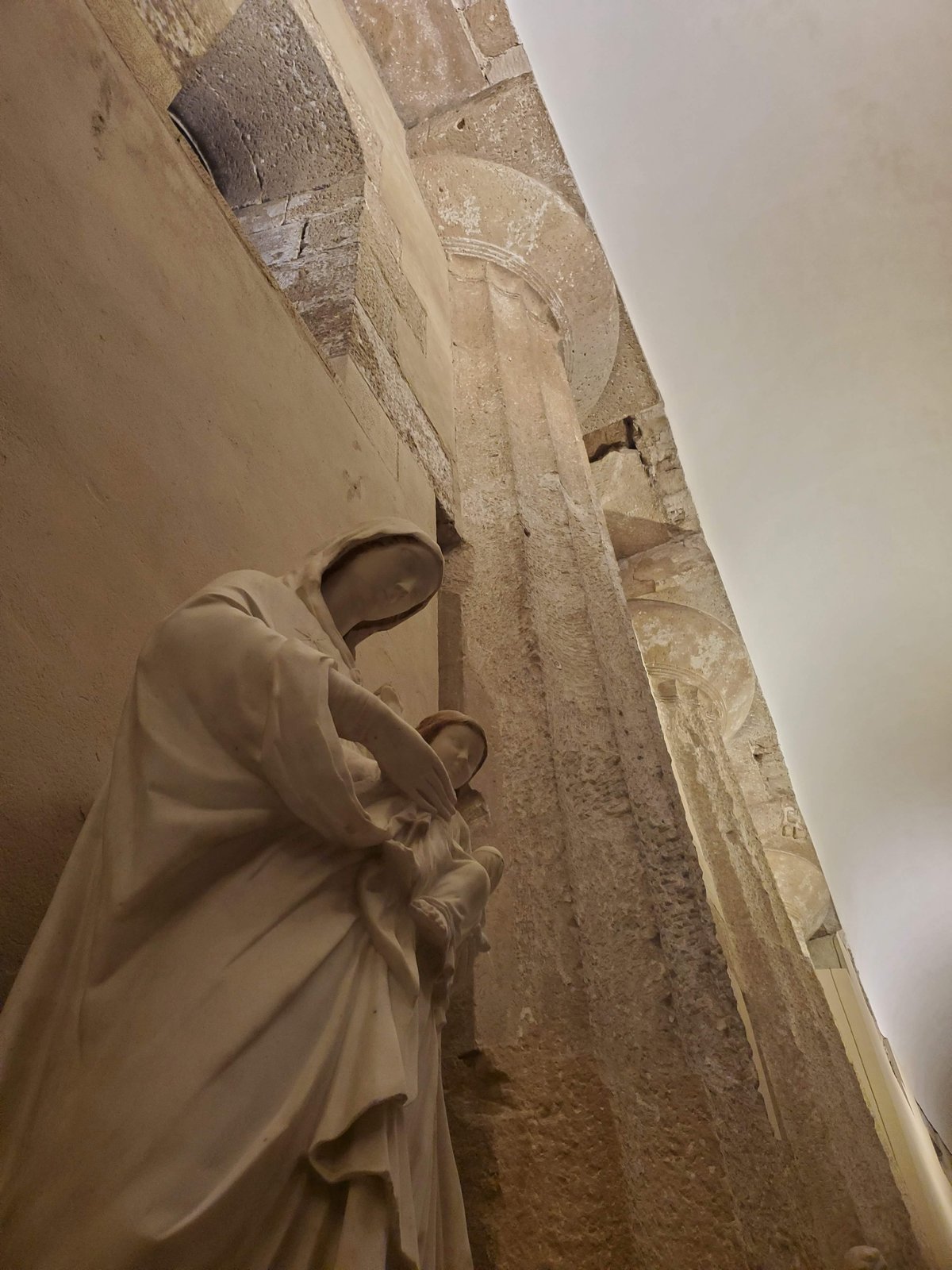 南イタリアにあるリノベ歴2500年の大聖堂がすごかった｜Matti