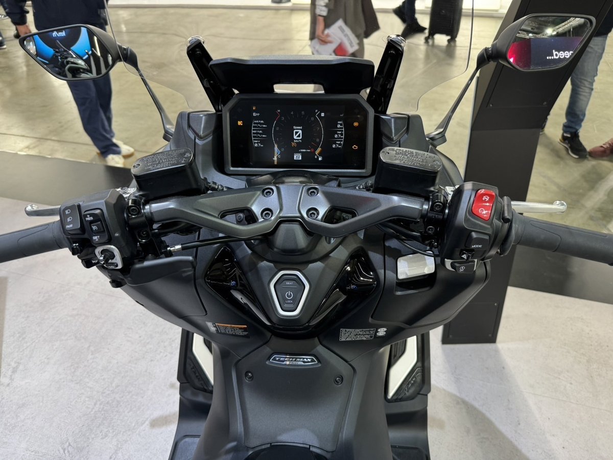 うん‥‥ダメだったみたい‥｜Re:TMAXとボク