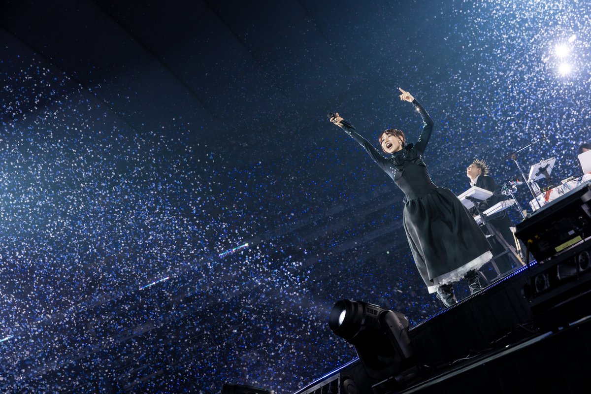 気付けばYOASOBIの虜に〜YOASOBI 5th ANNIVERSARY DOME LIVE 2024 “超現実“2024.11.10＠東京ドーム〜｜YOASOBI