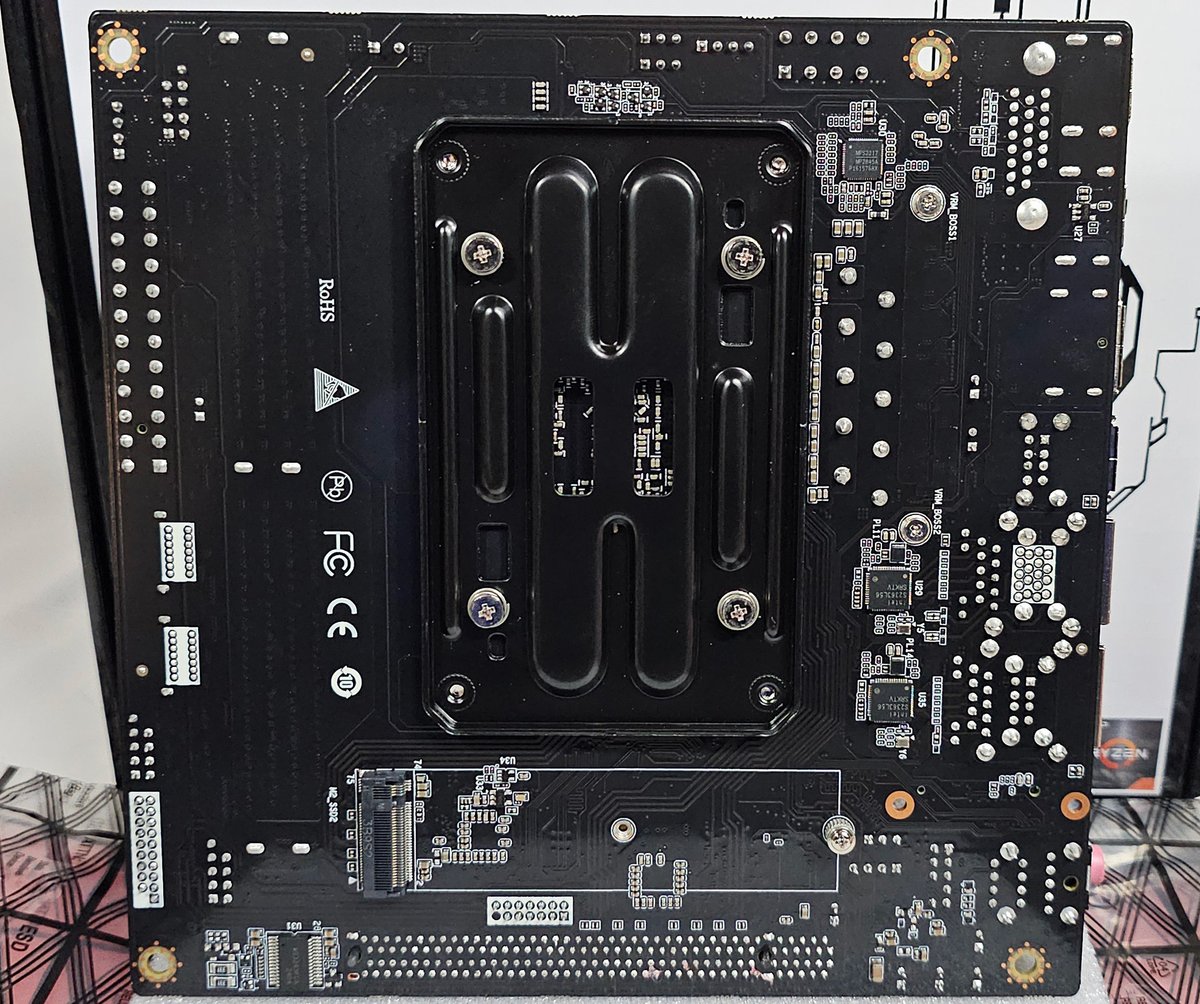 OS込み10万円で組み立てる(参考にならない)自作PC2024秋①｜のらねこノート