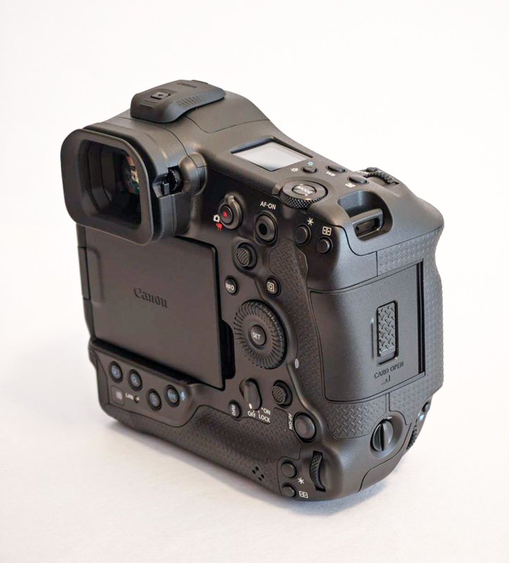 Canon「EOS R1」開封の儀|Photographer non🐤 Canon「EOS R1」開封の儀|Photographer non🐤