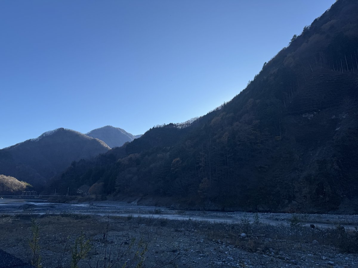 早川最奥の秘湯♨️奈良田温泉 白根館〜湯色変化の硫黄泉は“蕩ける名湯”〜｜Aoinotori-あおいのとり-