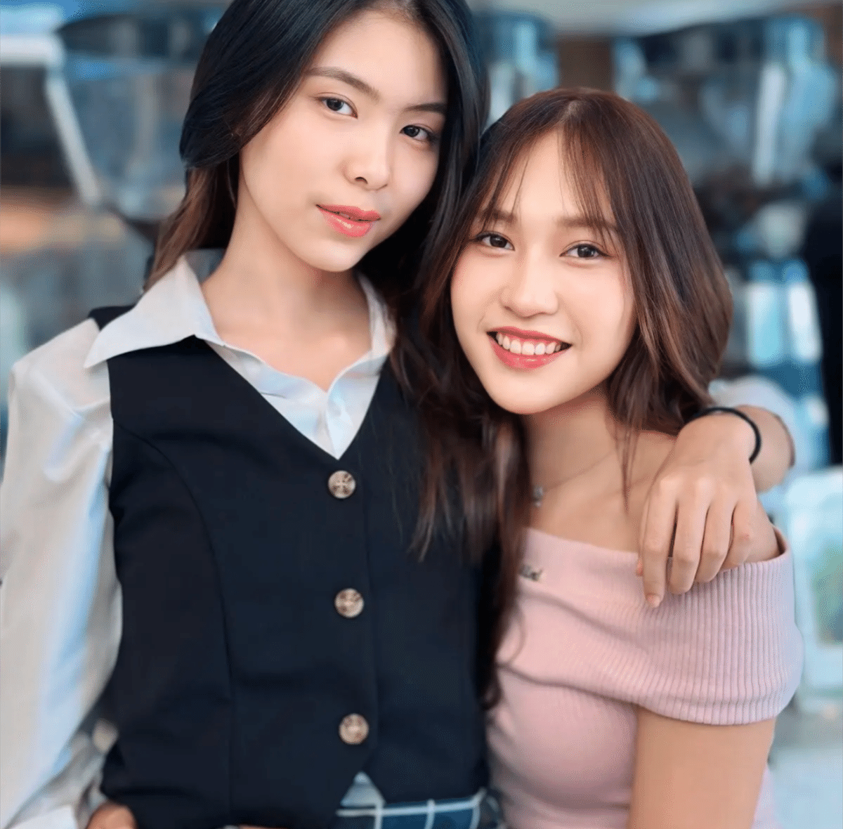 【GLドラマ】…何見よ？｜Haru