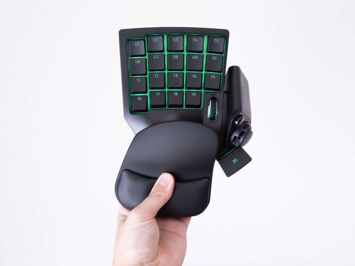 【ガジェットレビュー】ゲーミング左手デバイス│Razer TARTARUS V2｜EmuLog＠在宅ワーク&ガジェット好き&物欲解放の備忘録