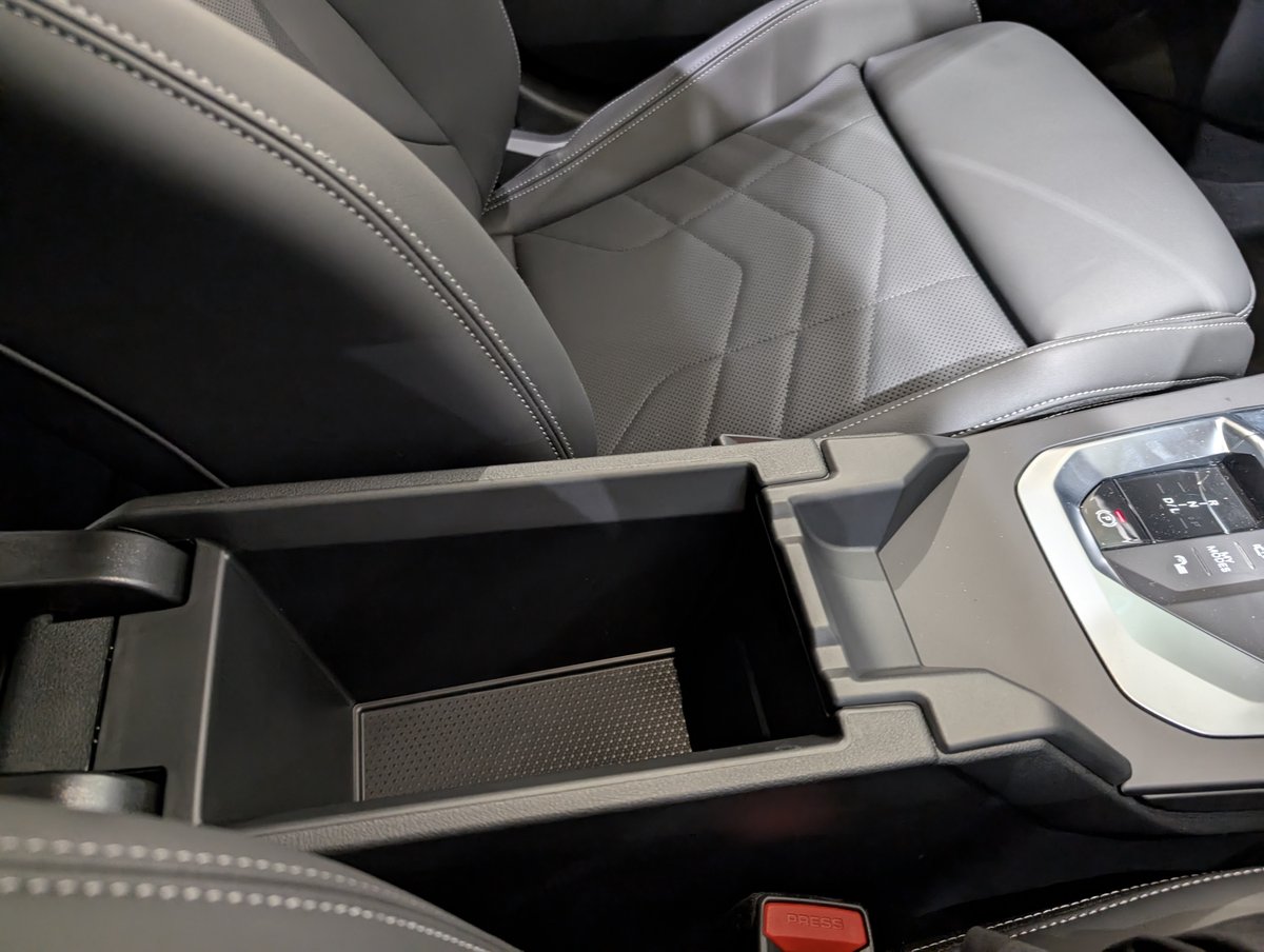 【これは次期候補】新型BMW1シリーズに試乗してきた話｜nasujin