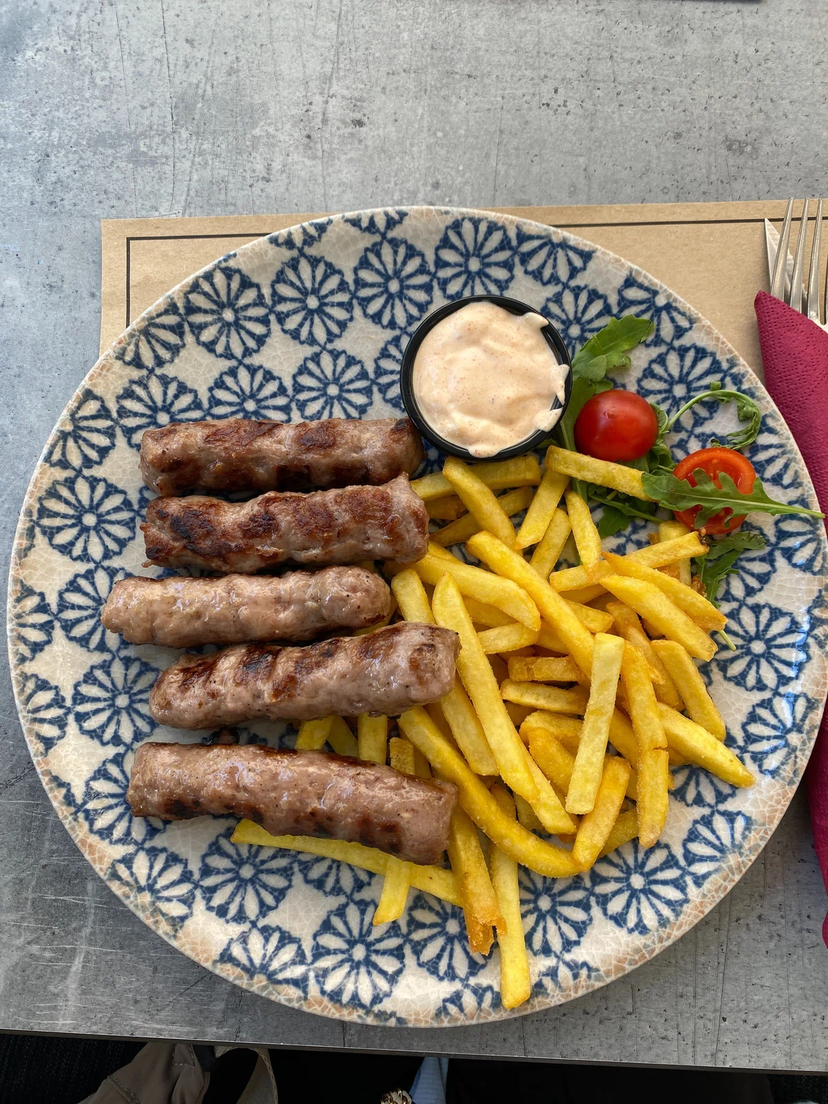 🇷🇸セルビア_食べたものとお店情報｜ピンポンポン