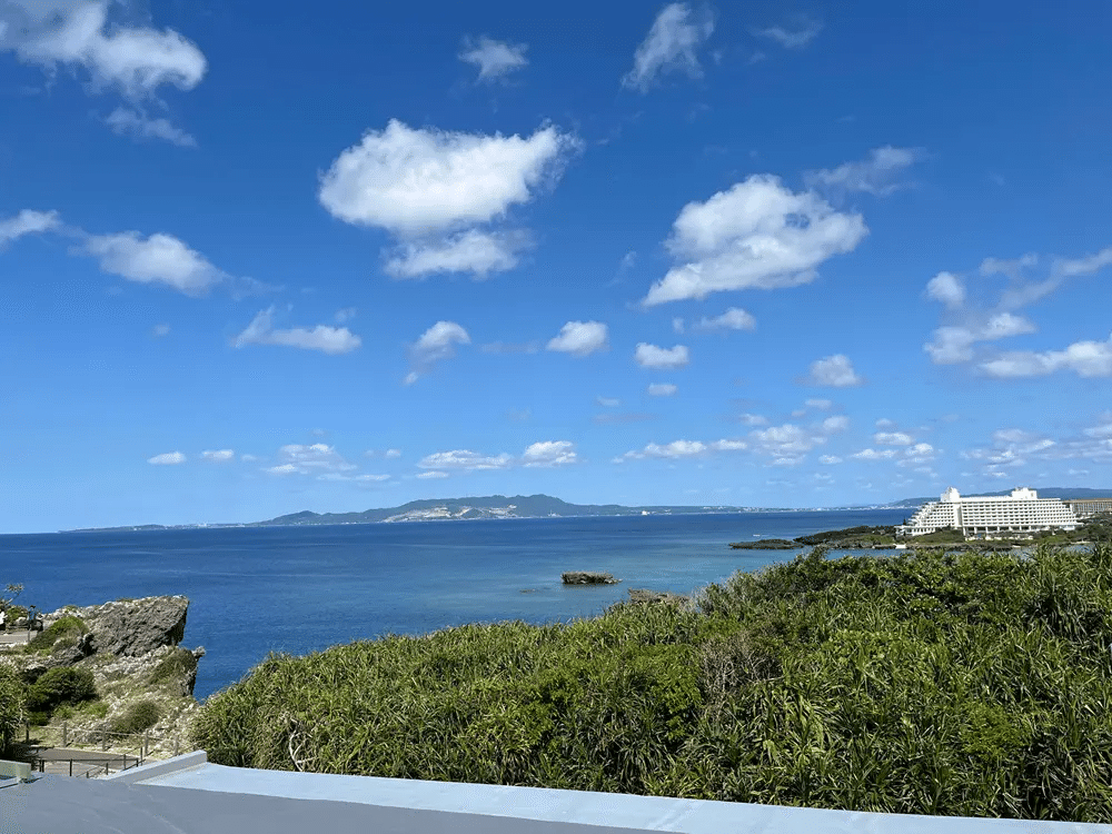 【沖縄料理の宝庫】「あぐーしゃぶしゃぶ・沖縄料理かふぅ名嘉真本店」で沖縄料理を堪能｜shoei@複業ライター