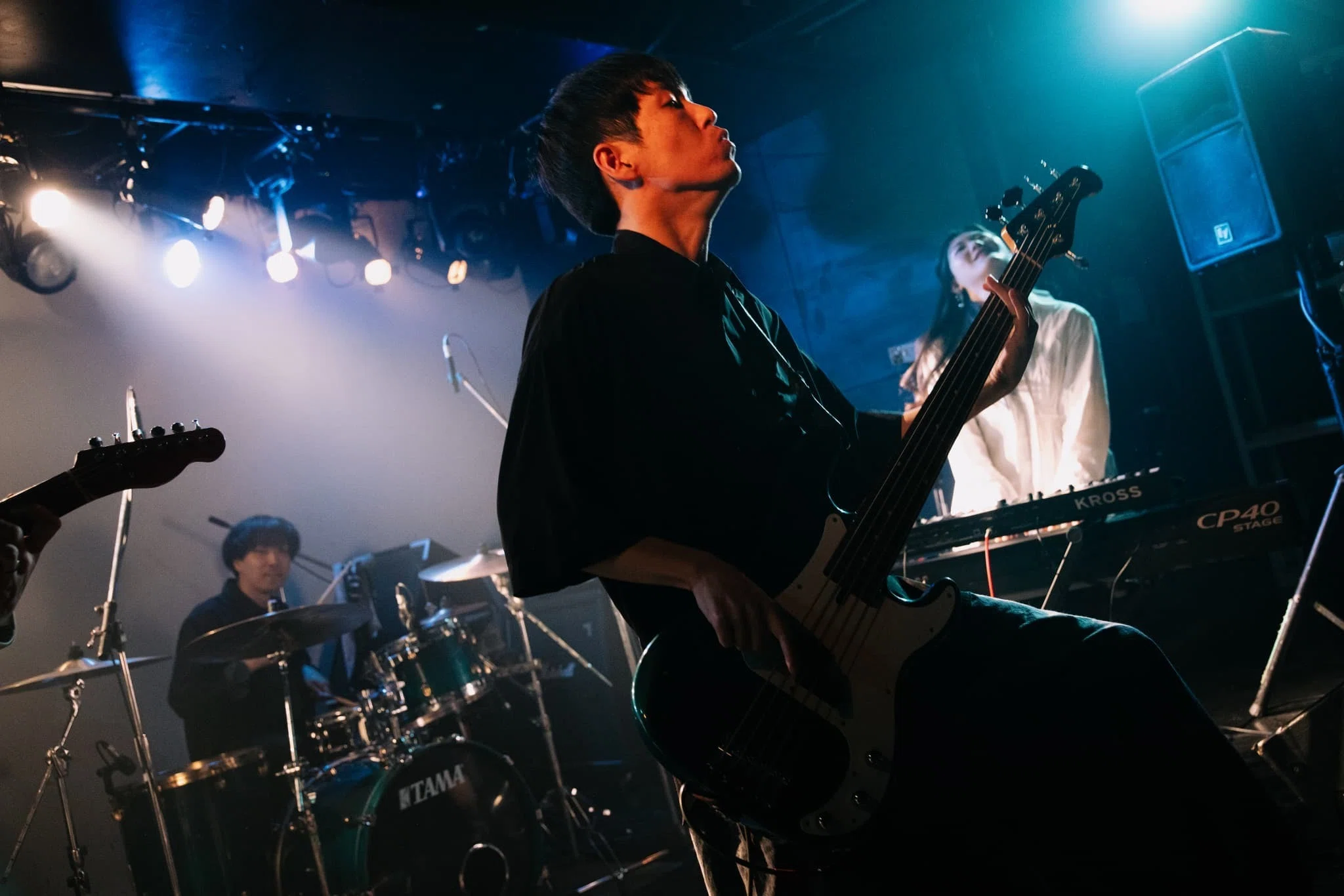 divergent vol.4 live photo：sense of life｜しおんぬ