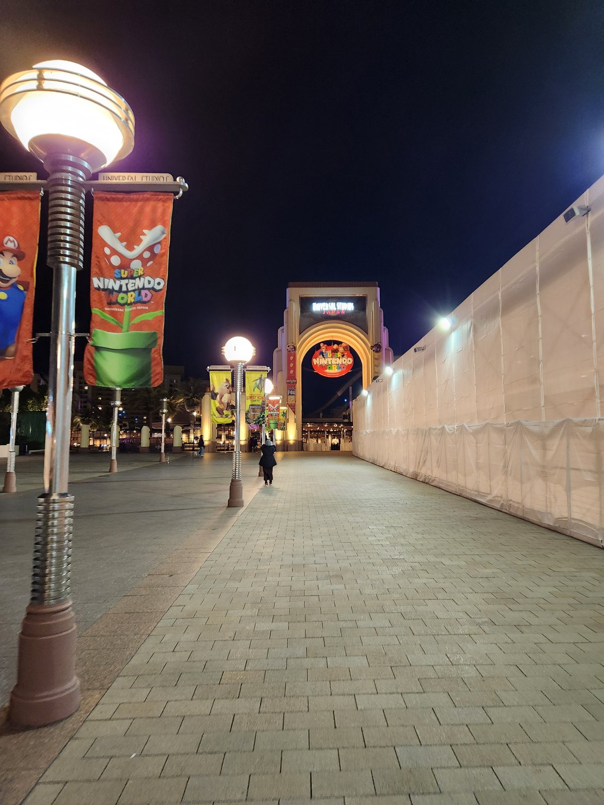 ユニバで遊ぶ｜MoMonGa