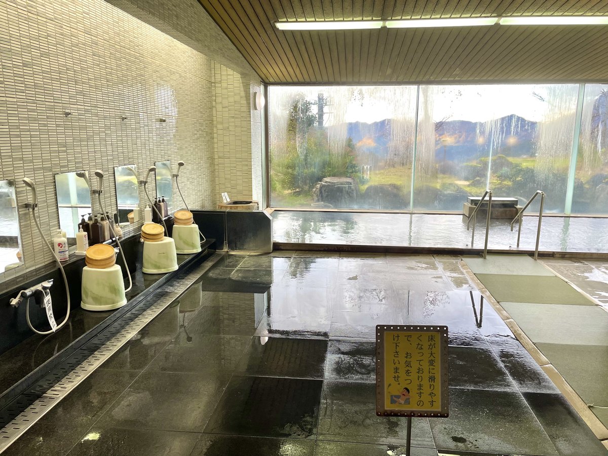 新潟県糸魚川市の日本秘湯を守る会会員宿『笹倉温泉 龍雲荘』へ宿泊してきた｜秋野あき子