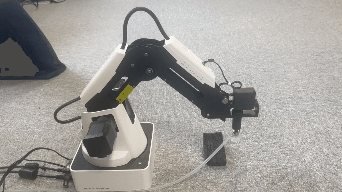 ロボットアームを動かしてみた ～人手不足の解消に向けた挑戦～｜LAplust Inc.