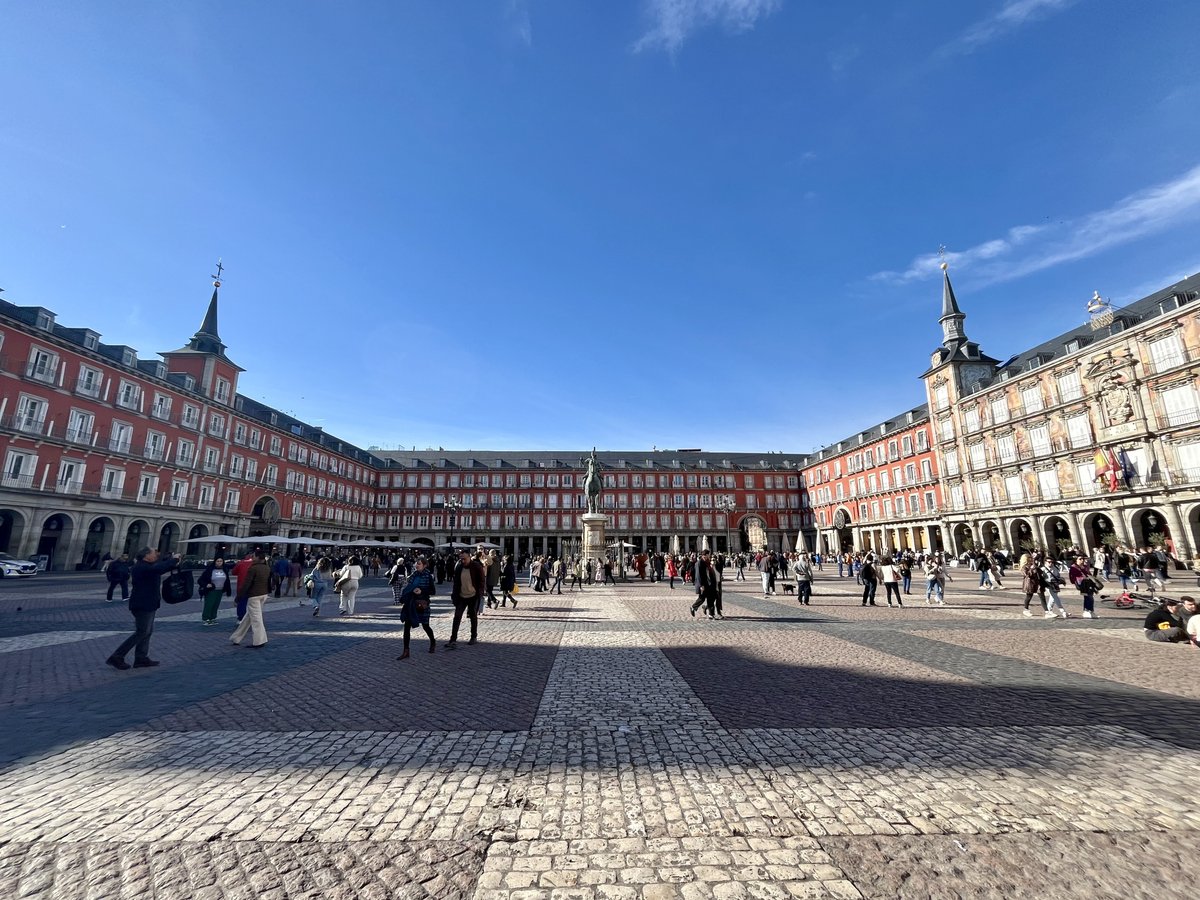 世界一周day110「30年間撮影禁止だった『ゲルニカ』を観る」inスペイン｜みやか / 世界一周ひとり旅🇨🇱