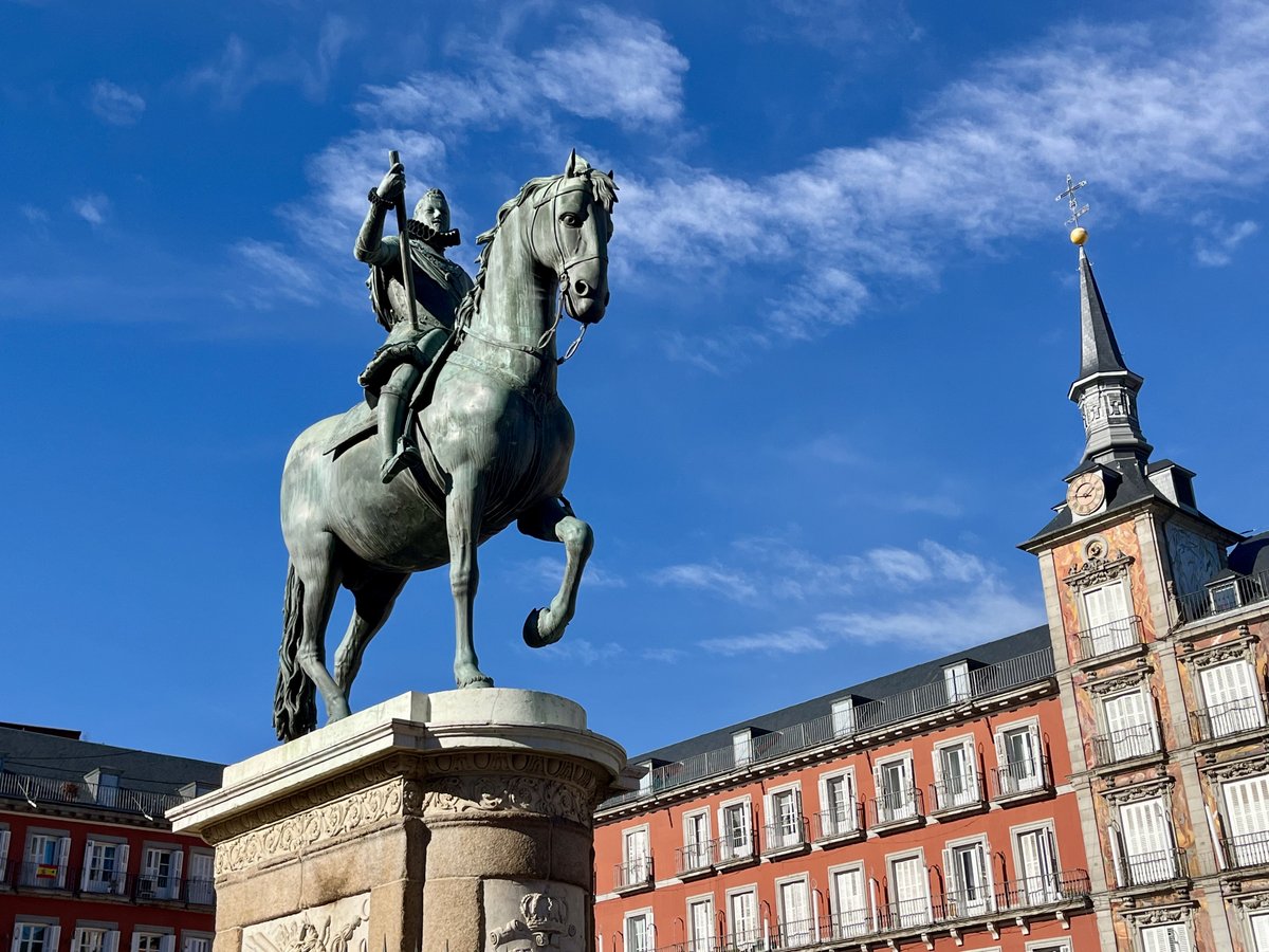 世界一周day110「30年間撮影禁止だった『ゲルニカ』を観る」inスペイン｜みやか / 世界一周ひとり旅🇨🇱