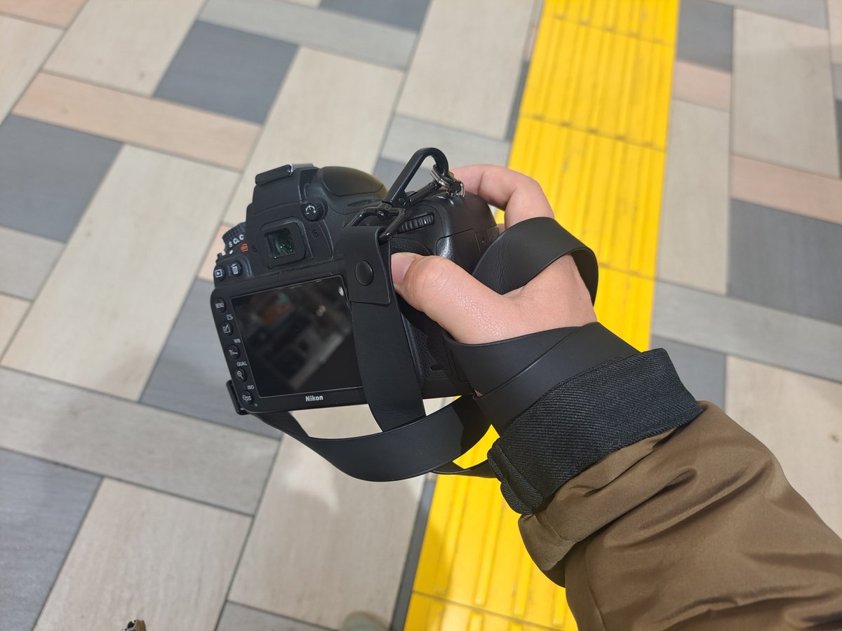 📷 D610で夜スナップ、酔っぱらいに絡まれる｜GR宮前