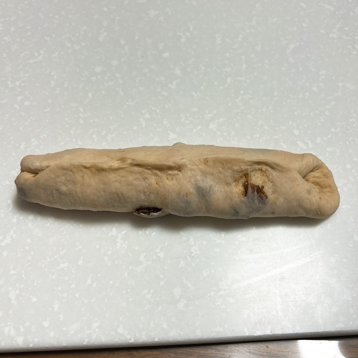 【ベーグルレシピ＃14】シナモンレーズンベーグル【1次発酵無しで時短】｜Bungel_555