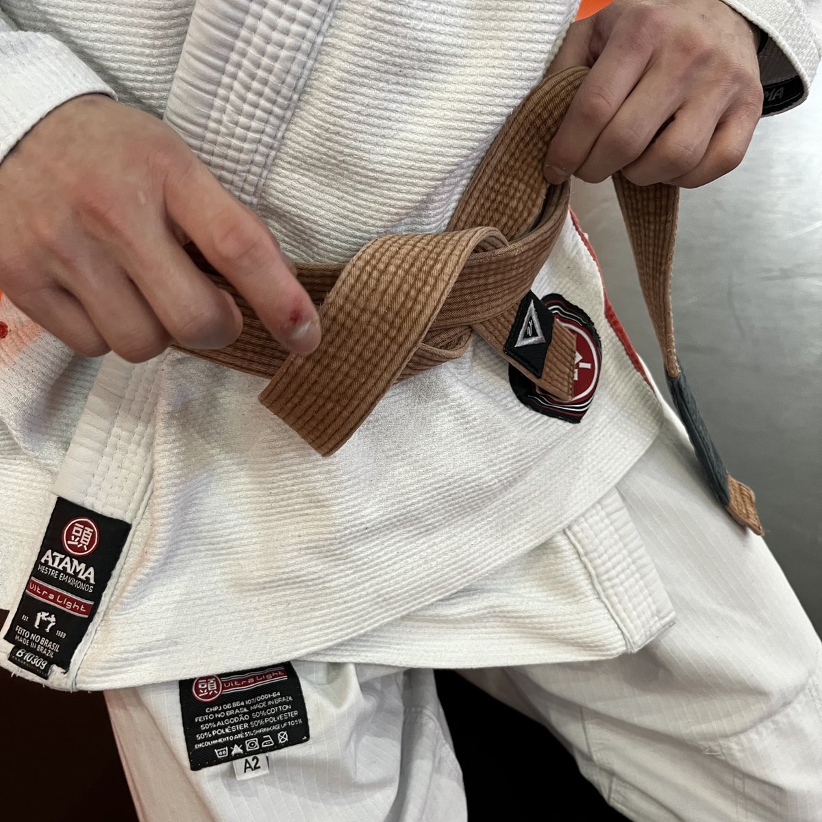 [柔術Tips] 帯と腰紐の緩まない締め方｜Yuma Hayes