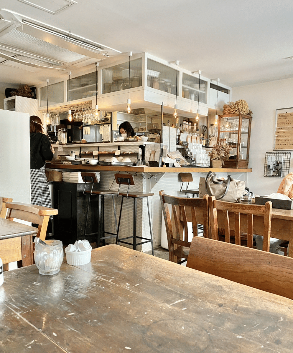 カフェで大満足なランチを頂きました！cafe spile(スパイル)カキフライ＆サーモンフライ☆ ウマウマソースのサルサ＆タルタルソースを堪能♪♪デザートのゼリーも美味しかった♡｜スマホン ...