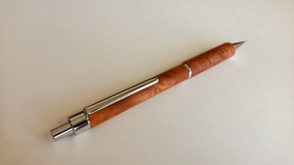 見た目&性能共に最高クラス「クラフトエー mp203 花梨瘤」｜ilo