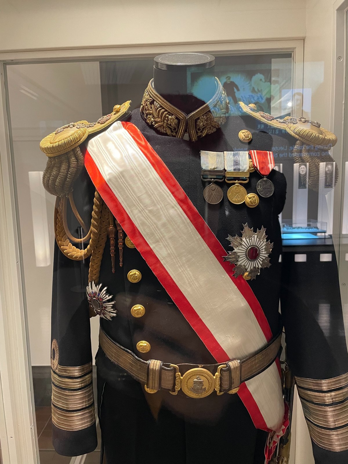 装飾の無意識、時代を越えるフラジャイルな力｜k. akane