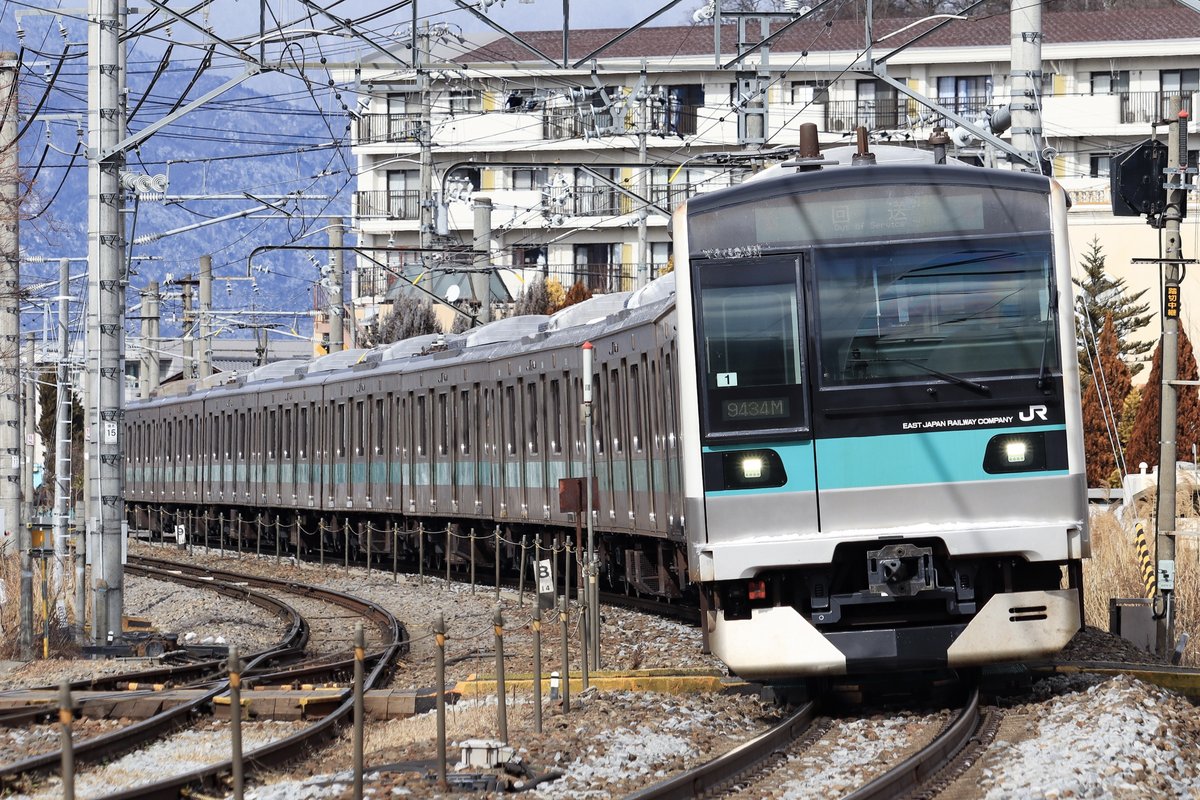 E233系ﾏﾄ1編成NN出場回送。｜鐘 紡