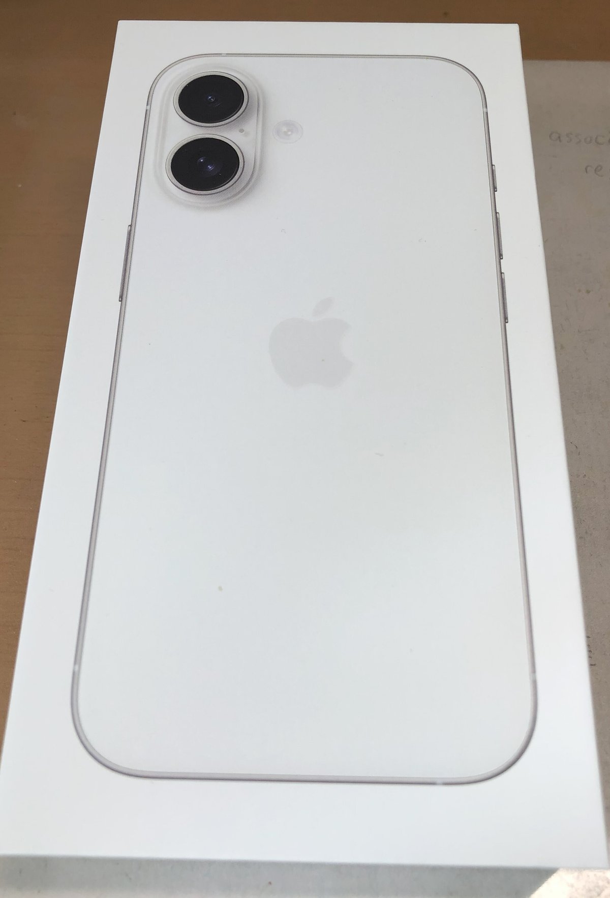 iPhone8からiPhone16へ｜nishijun