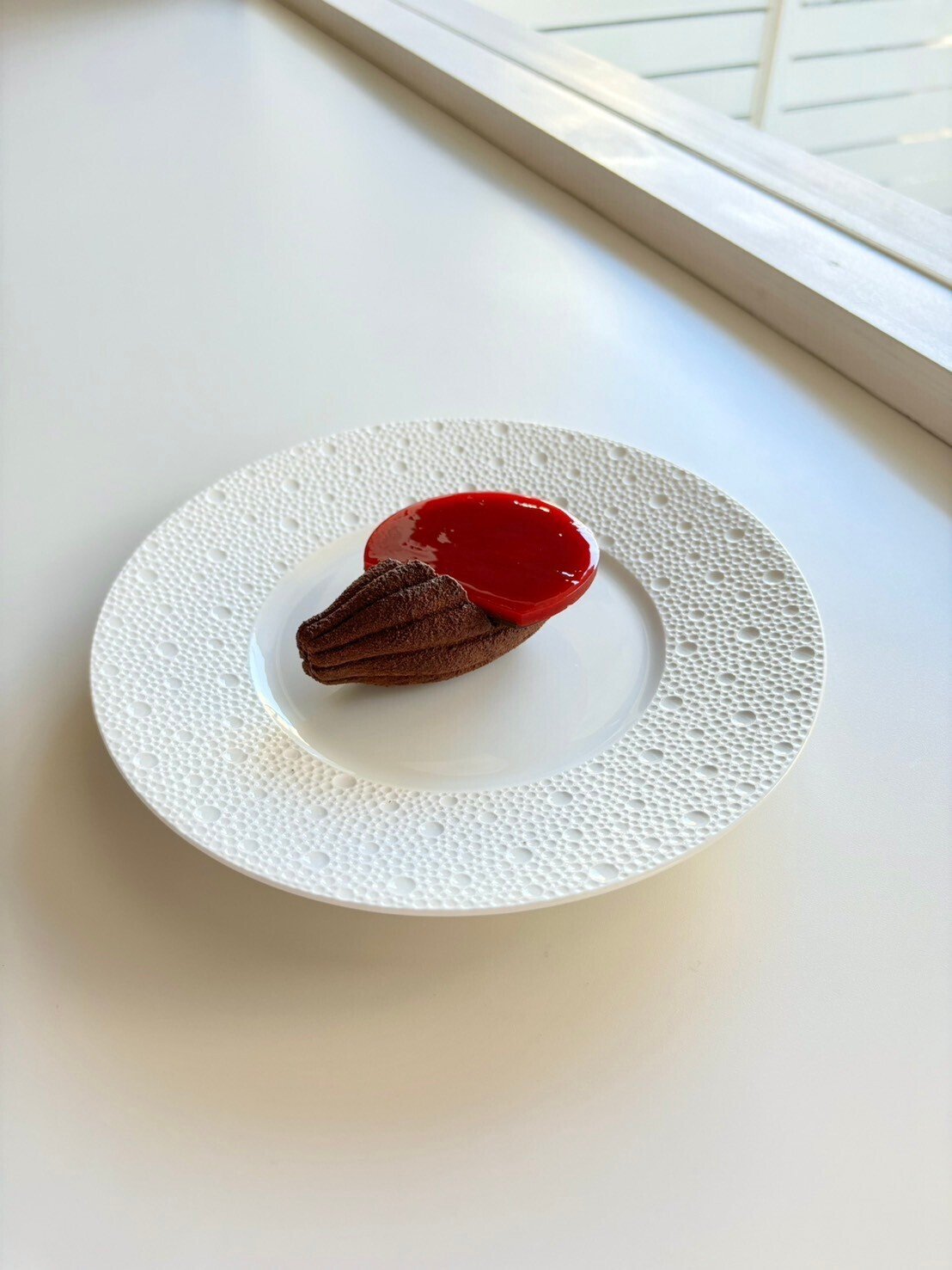 HOT VALENTINE [cacao / rouge]｜YOSUKEOTSUKA 大塚陽介