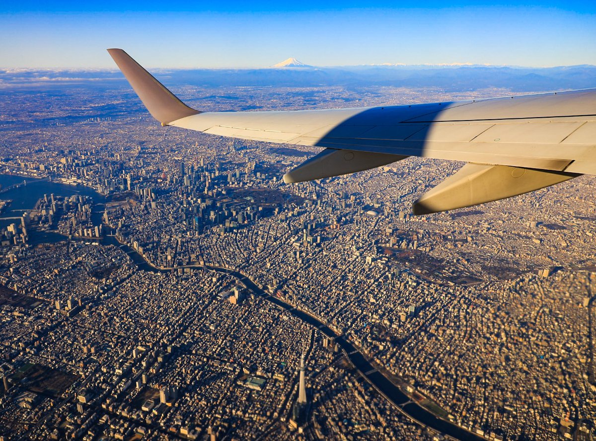 機上にて 羽田→青森｜Toru Shiratori