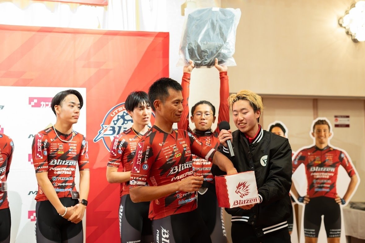 チームプレゼンテーションパーティー｜Atsushi Oka