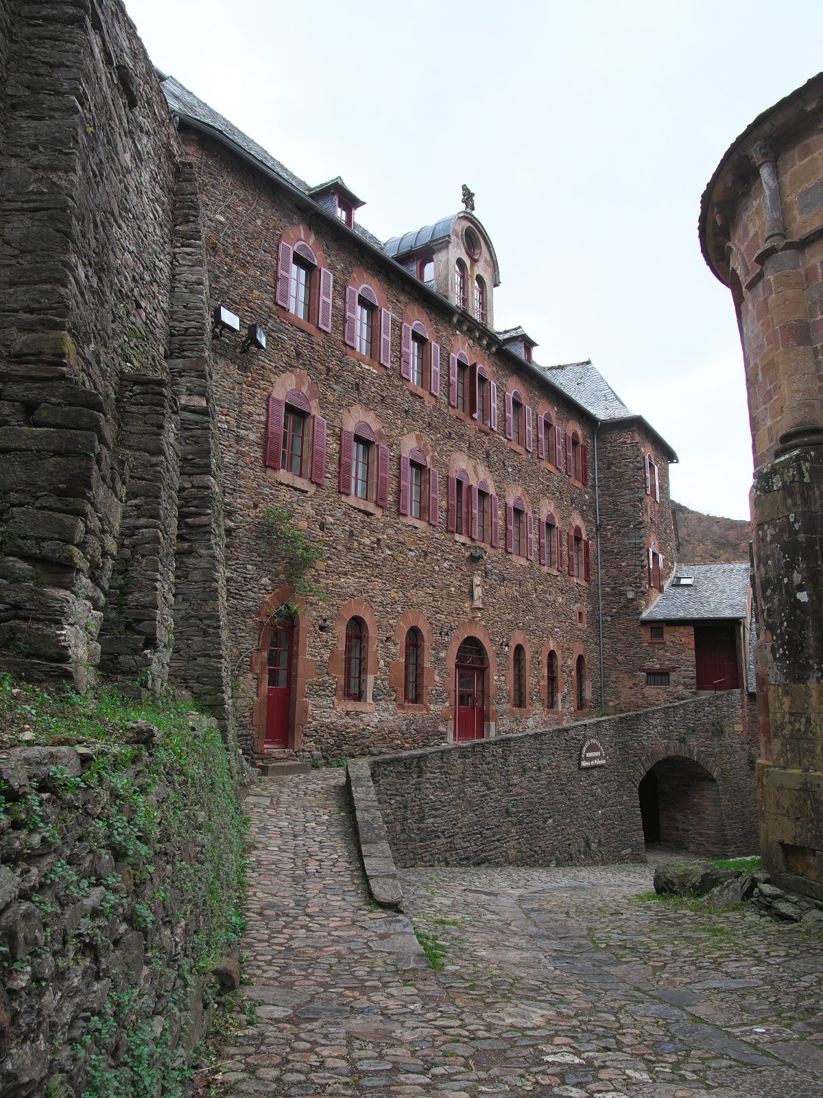 フランス巡礼 ルピュイの道 Chemin de Le Puy 概要｜旅する巡礼者
