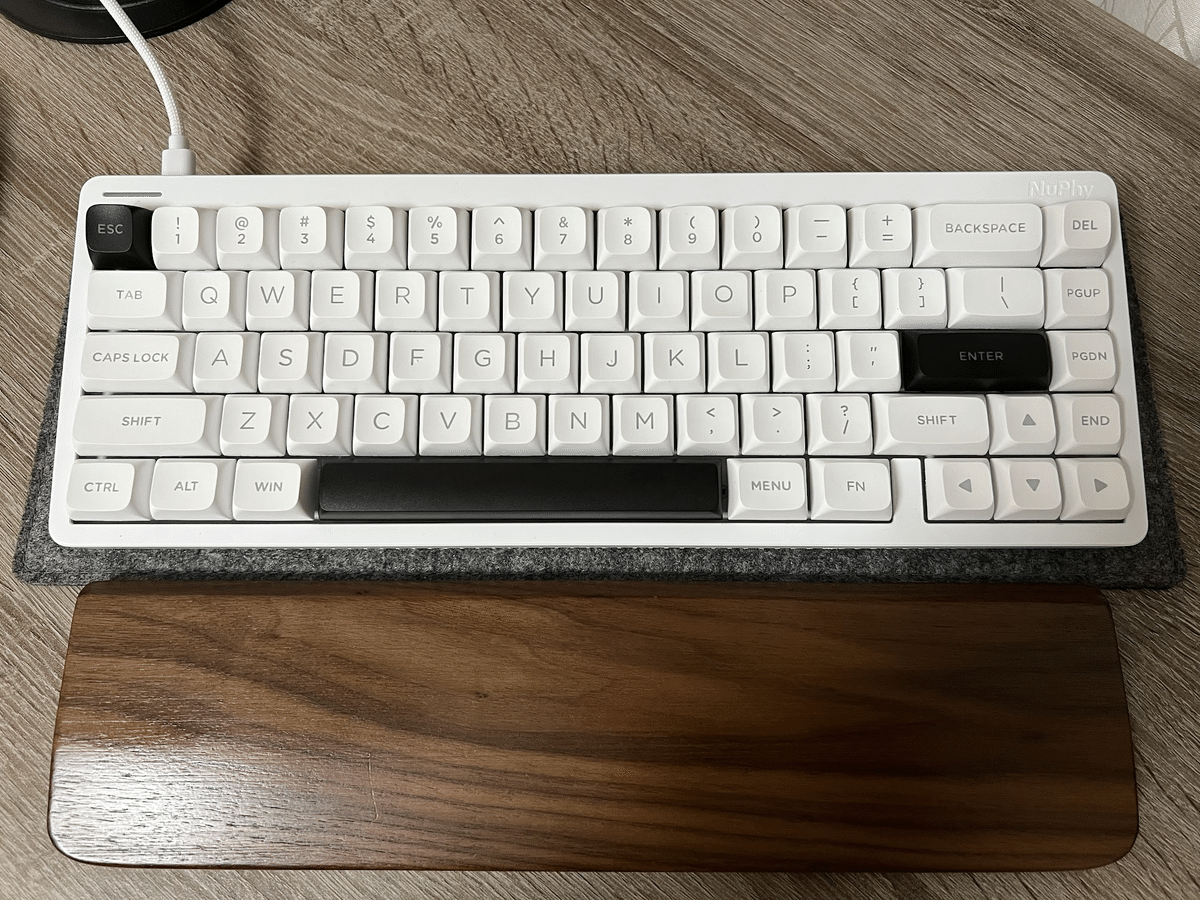 キーボード沼の末に結局HHKBに落ち着いた理由｜ToraChoco