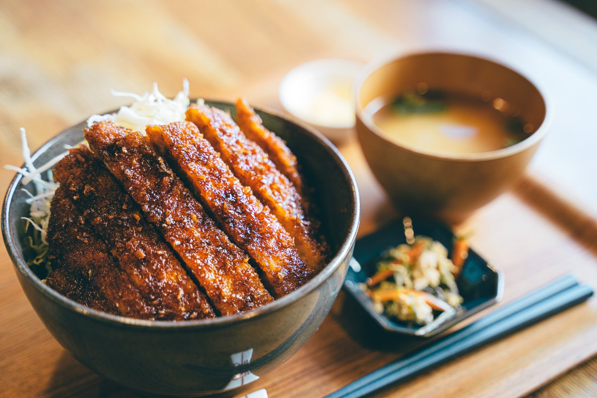 【ランチ】長年愛されてきた名店が新装開店！唯一無二のメニュー豊富な「Oiwai Kitchen」 #まちの美食名鑑｜四万十町公式note