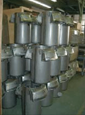 巻頭特集【MOOV,discussion】「時には大胆な決断も。」競争が激しい中で、付加価値の高いニッチ市場を獲得するために、時代のニーズを探りながら、商品開発のヒントやアイデアを見つける ...