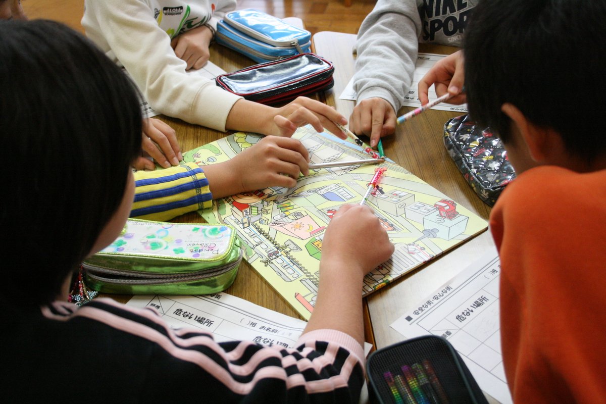 令和6年度文部科学大臣賞の取組紹介 ～ALSOK（綜合警備保障株式会社）「ALSOKあんしん教室🄬」～｜いーたいけん【文部科学省】